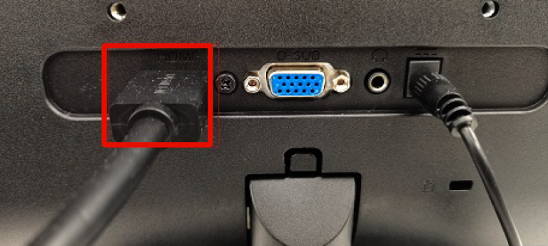 Difference between M5 and PI - Elephant Robotics